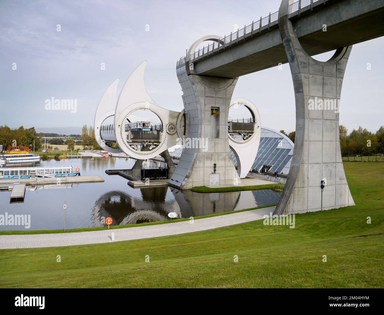 Falkirk Wheel, Scotland. Taken on 12 October 2009. Lift to carry canal ...