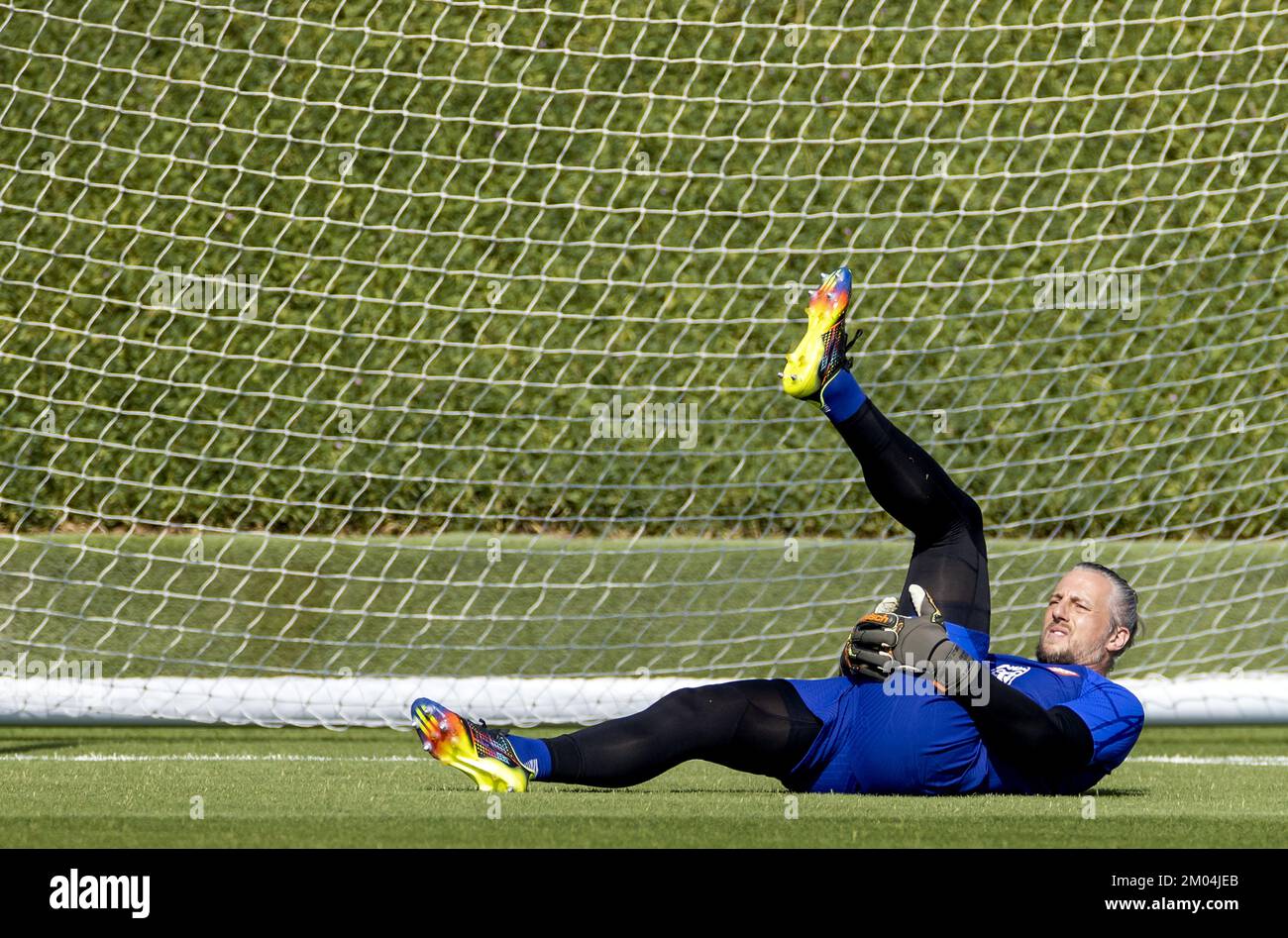 Doha, Qatar. 04th Dec, 2022. DOHA - Holland goalkeeper Remko Pasveer ...