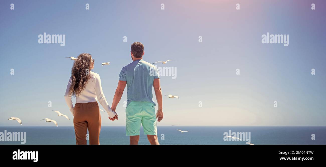 Banner of couple in love embracing on sea beach, couple. Vacation ...