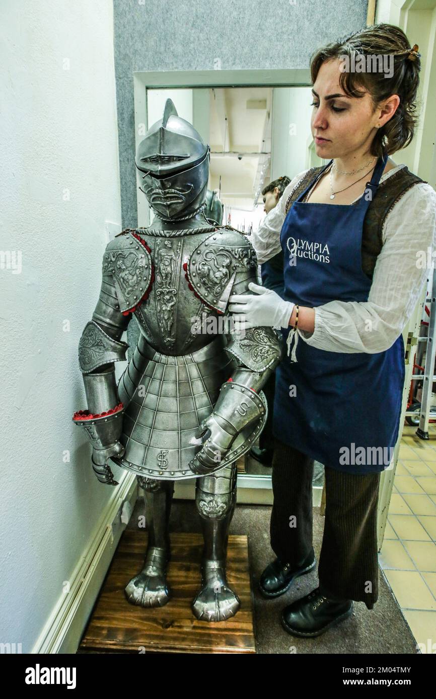 Aol shield hi-res stock photography and images - Alamy