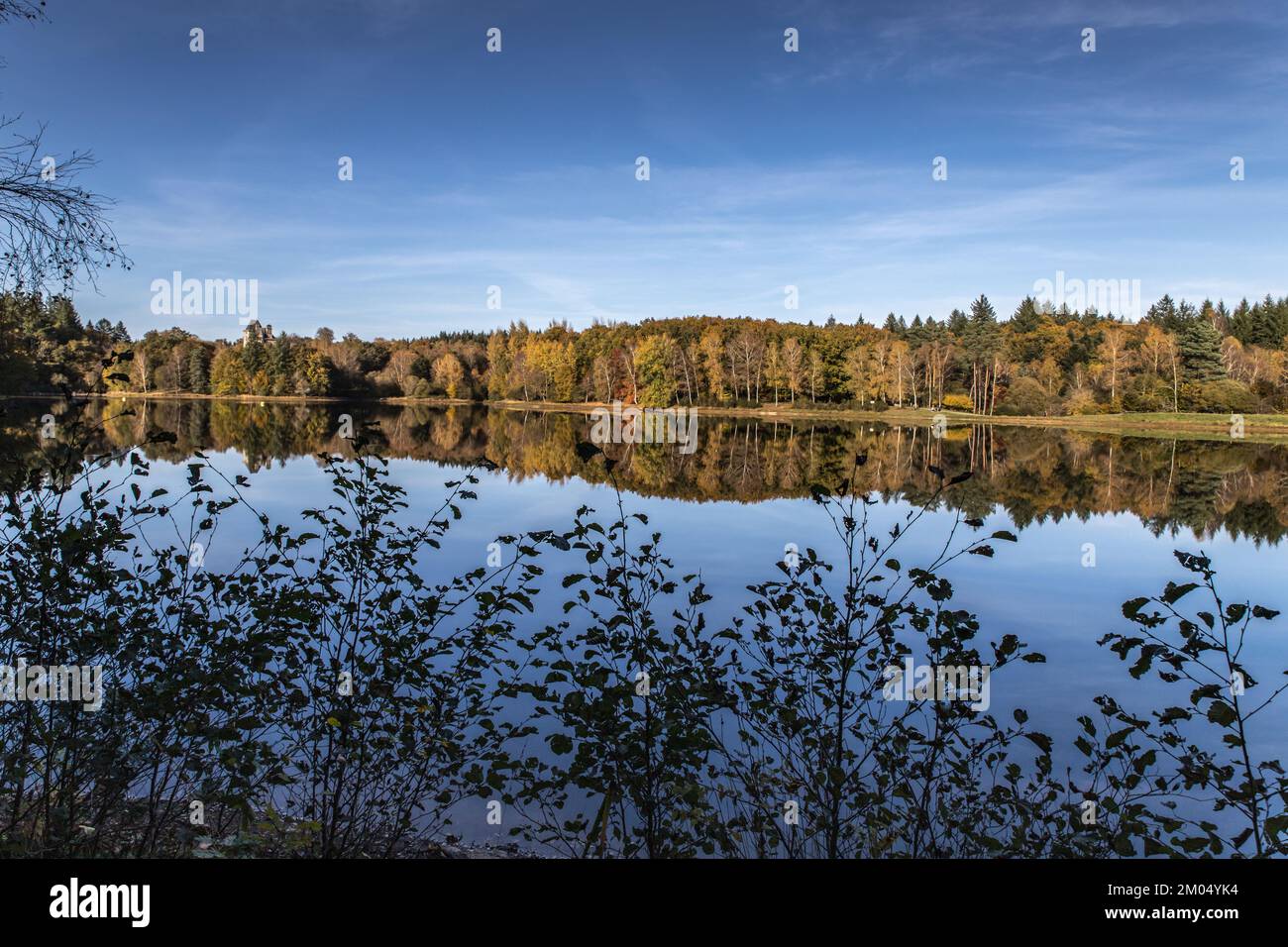 Parc de Sédières - Etang de la Prade Stock Photo - Alamy