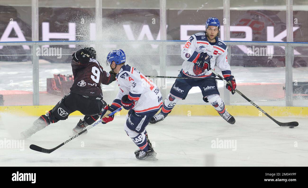 Cologne, Deutschland. 03rd Dec, 2022. firo: December 3rd, 2022 ice ...