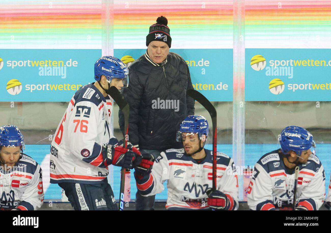 Cologne, Deutschland. 03rd Dec, 2022. firo : December 3rd, 2022 ice ...