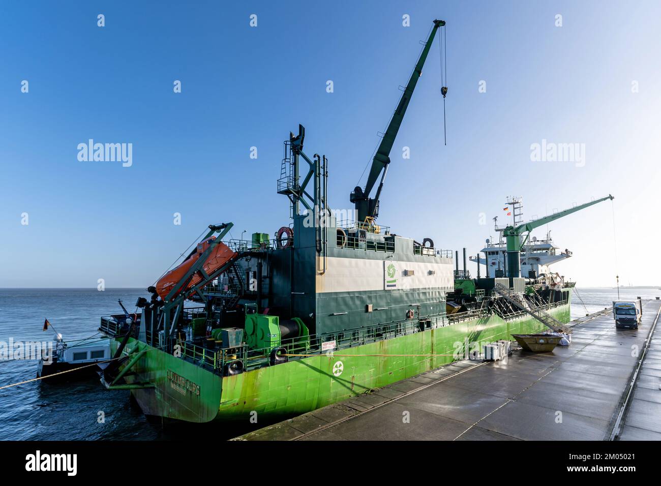 DEME trailing suction hopper dredger MEUSE RIVER at the Steubenhöft ...