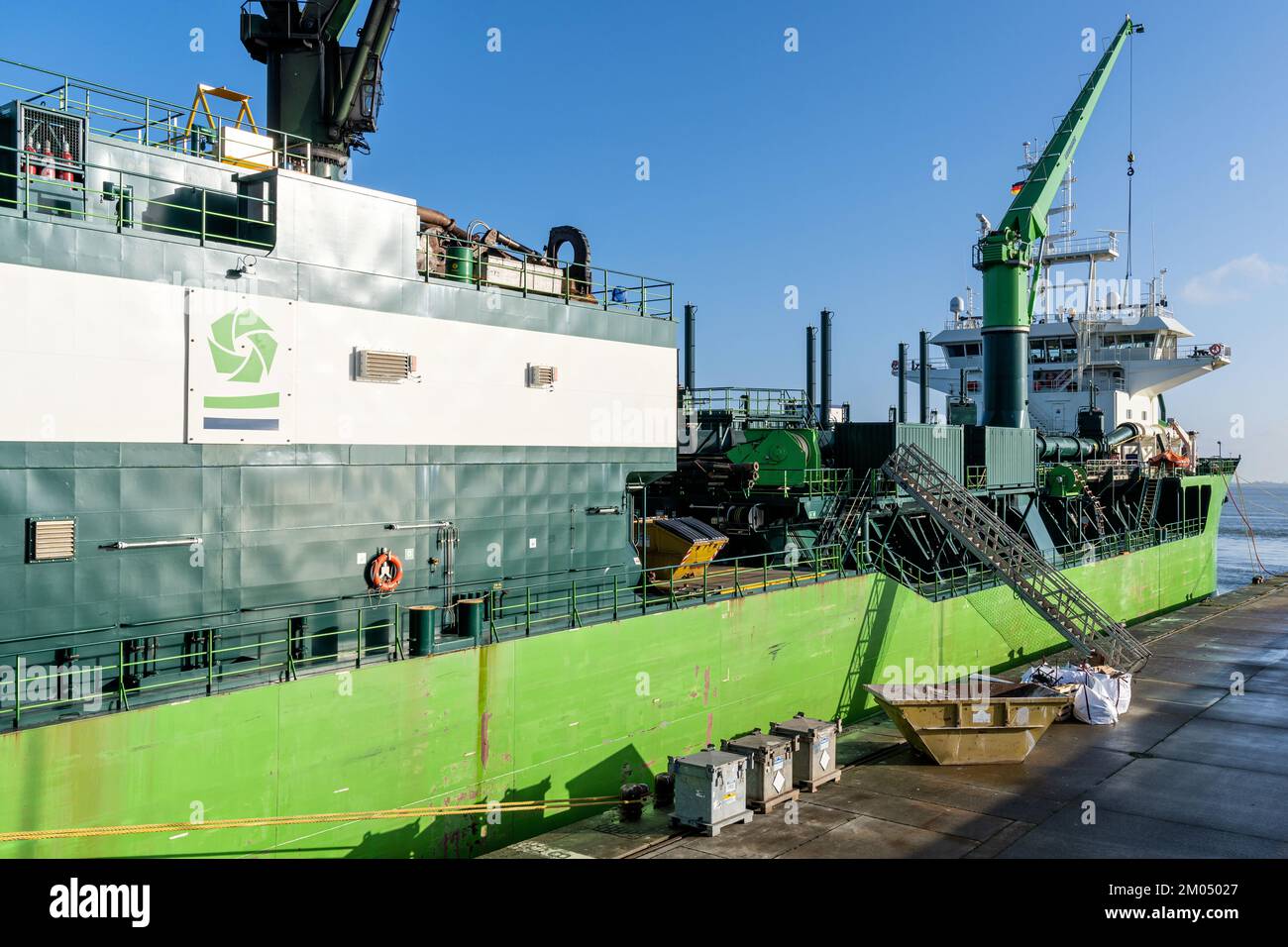 DEME trailing suction hopper dredger MEUSE RIVER at the Steubenhöft ...