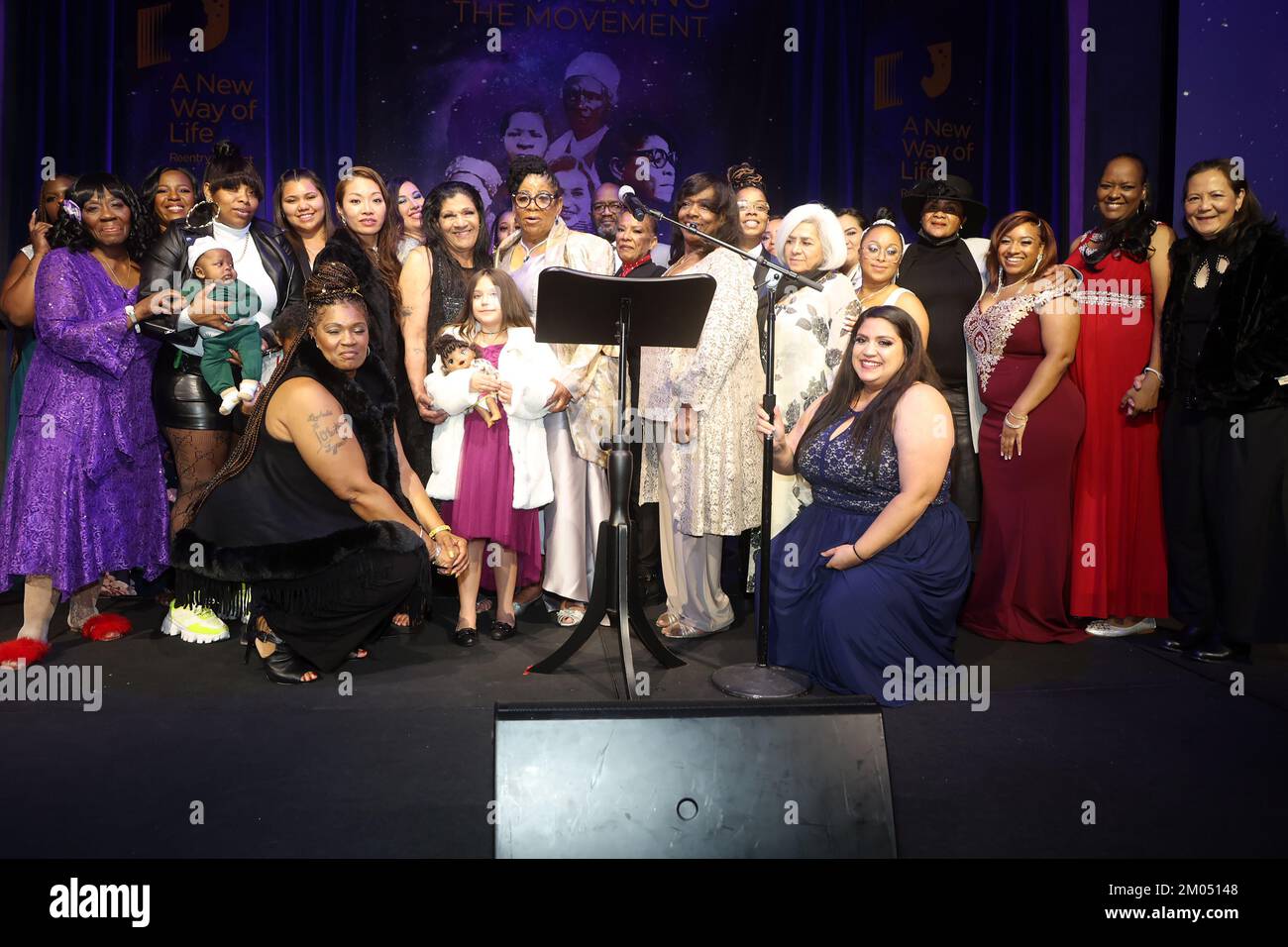 Los Angeles, Ca. 3rd Dec, 2022. Susan Burton with Recipients at A New ...