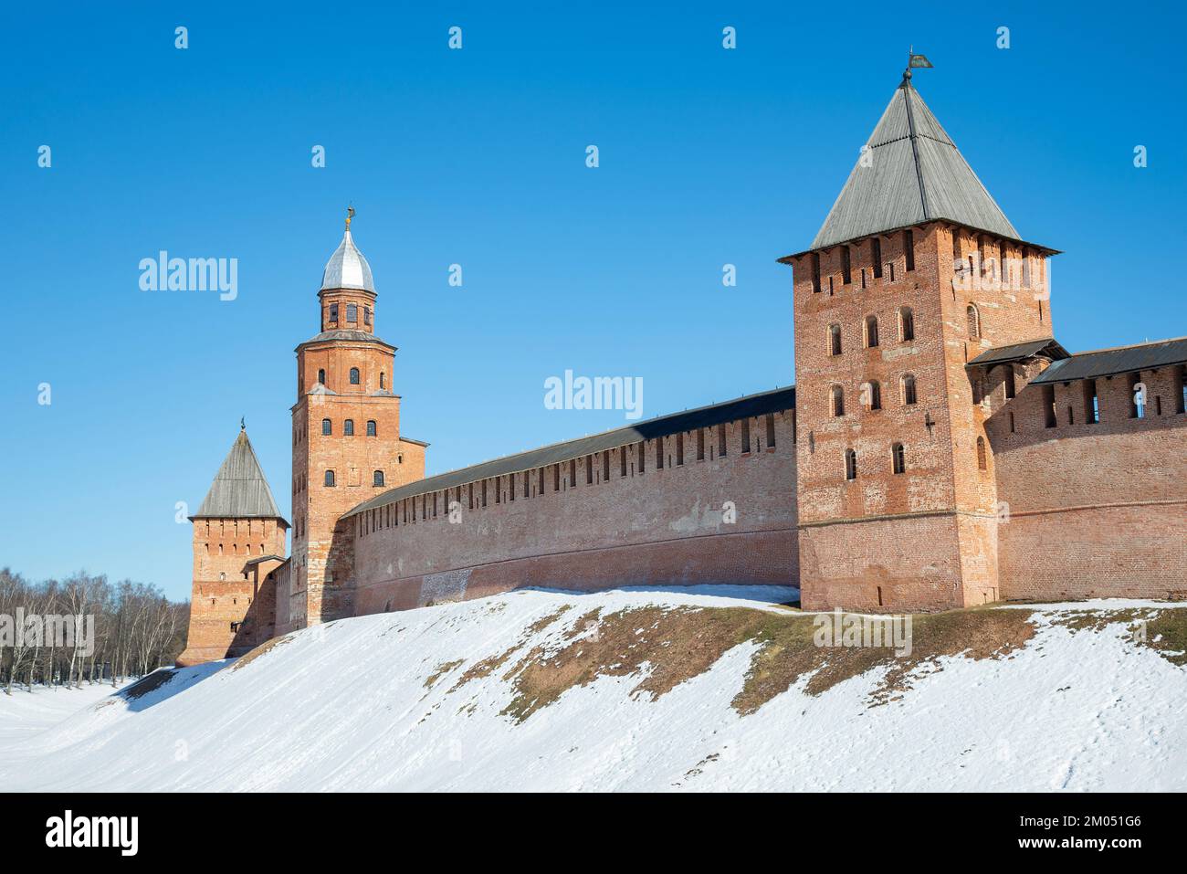 March morning at the walls with towers of the Kremlin of Veliky ...