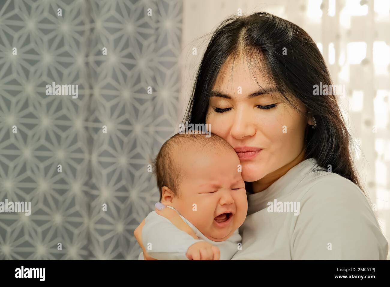 Newborn breastfeeding sad hi-res stock photography and images - Alamy