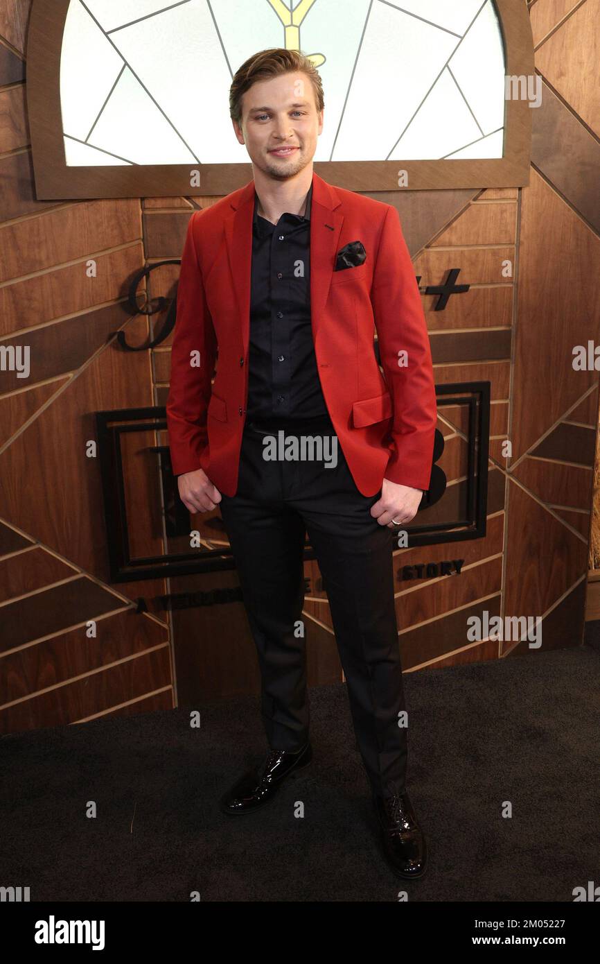 Las Vegas, NV, USA. 3rd Dec, 2022. Darren Mann at arrivals for 1923 ...