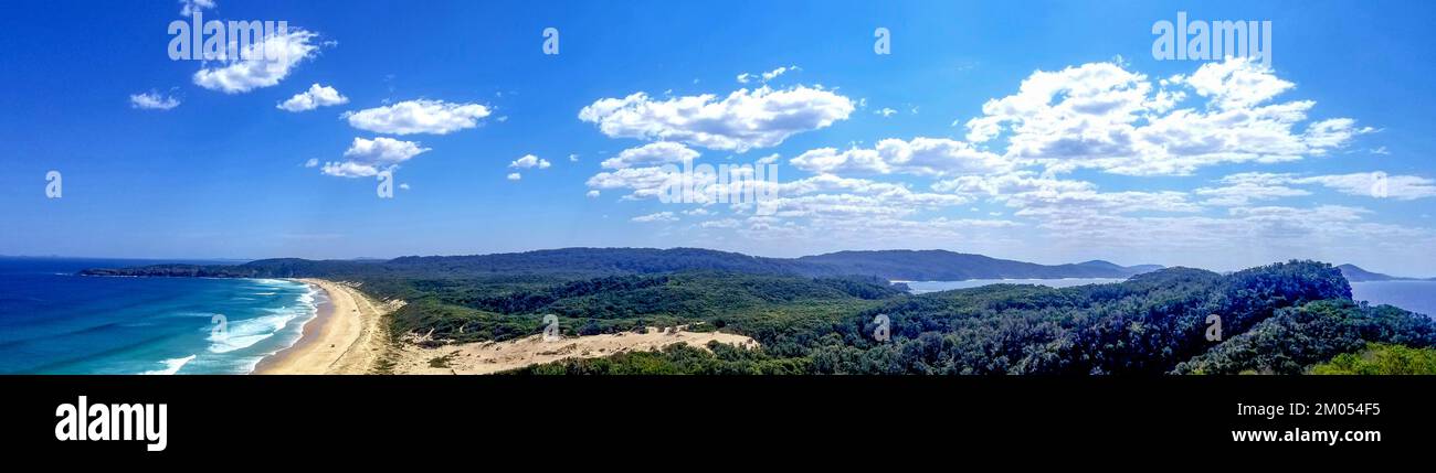 The magnificent beach and coast of Australia Stock Photo - Alamy