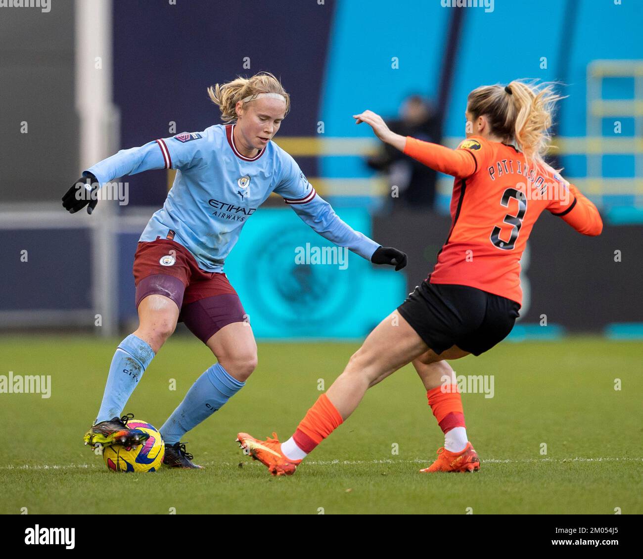 Football poppy hi-res stock photography and images - Alamy