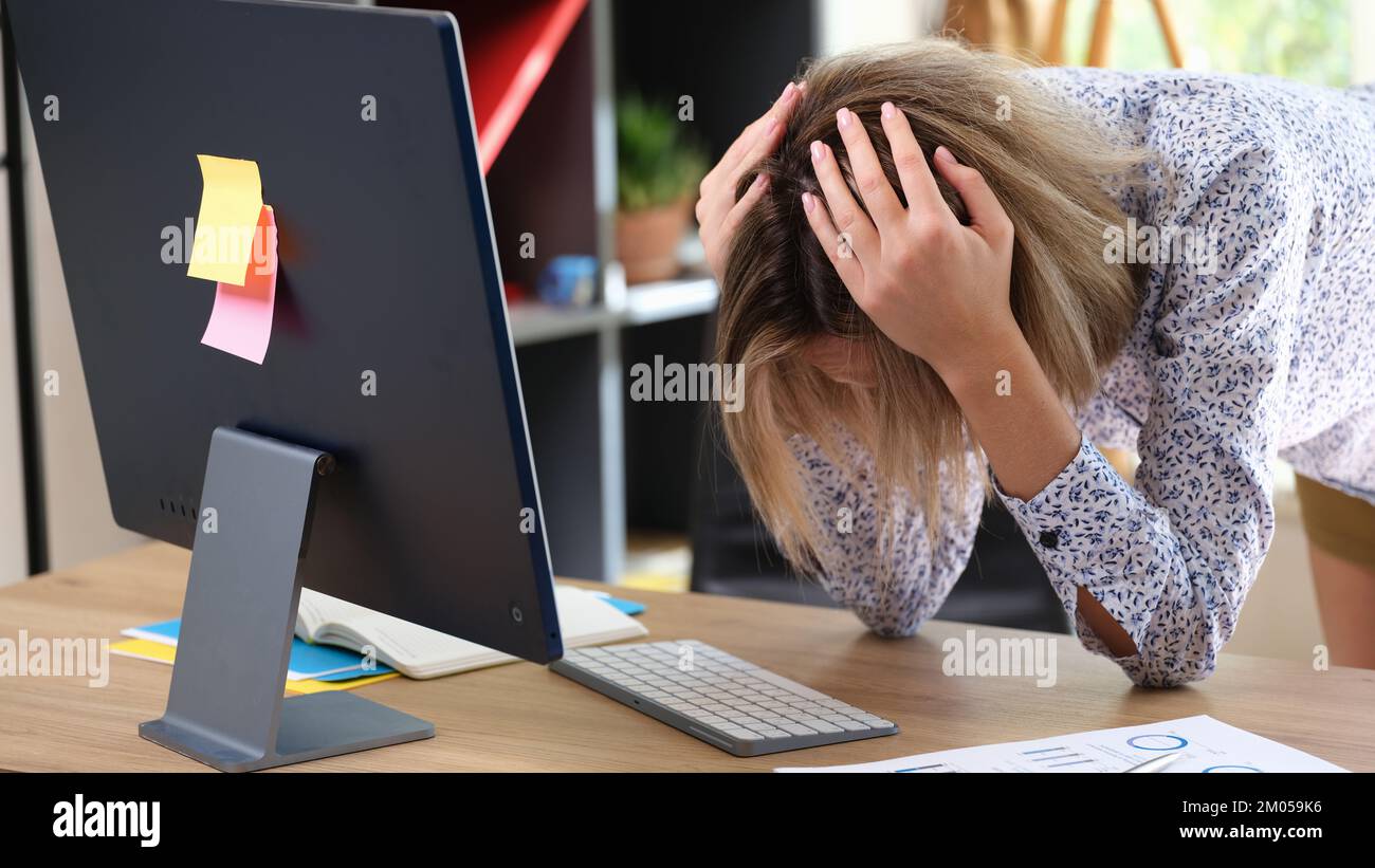 Scary work office hi-res stock photography and images - Alamy