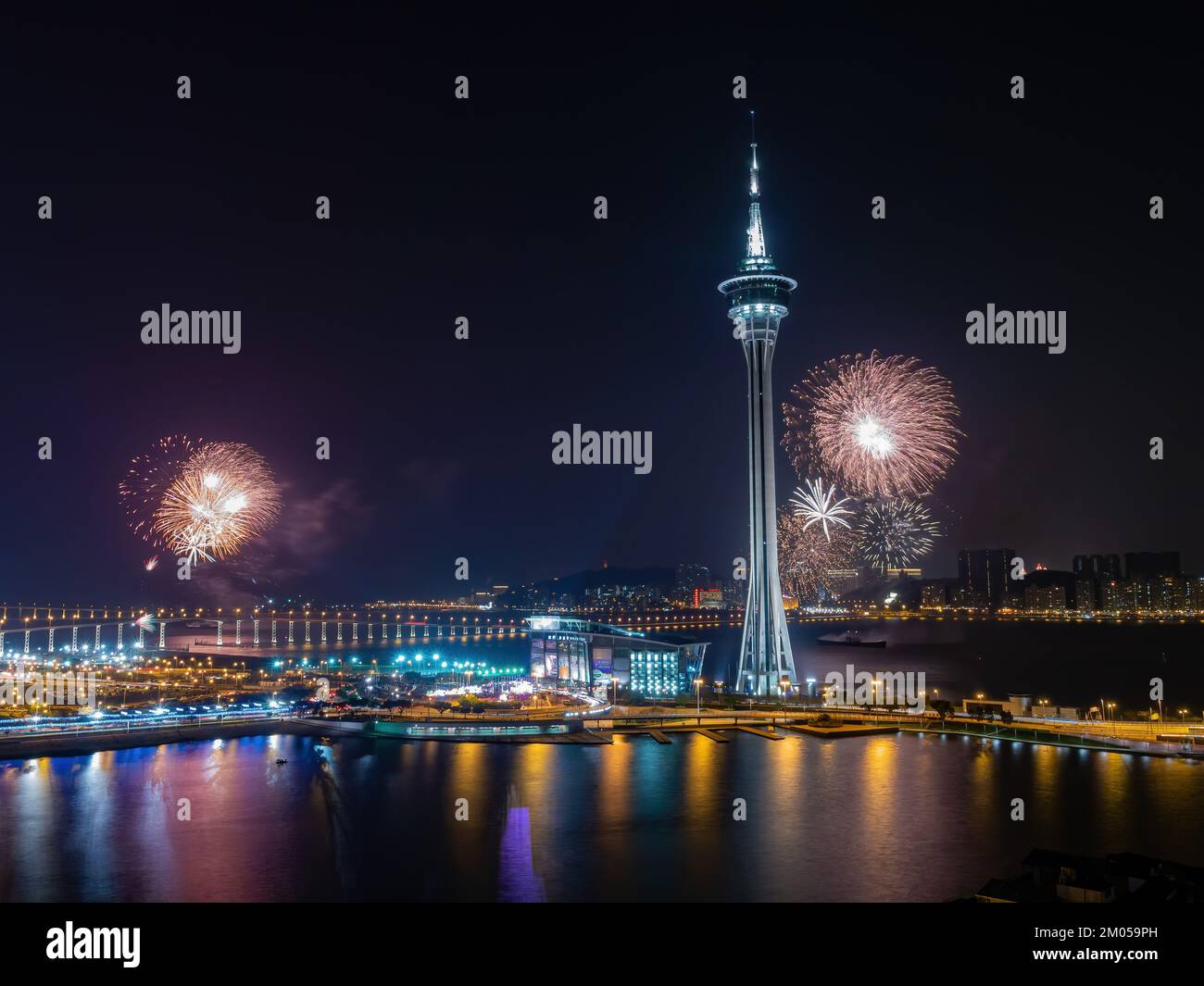 Night view of the fireworks over Macau Tower Convention and ...