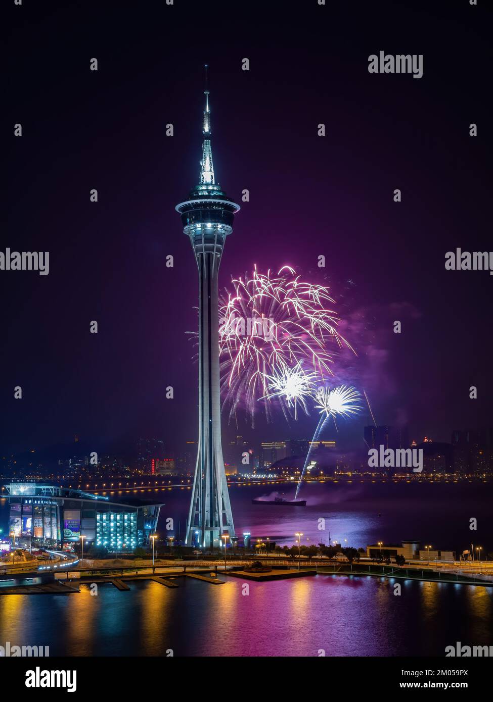 Night view of the fireworks over Macau Tower Convention and ...