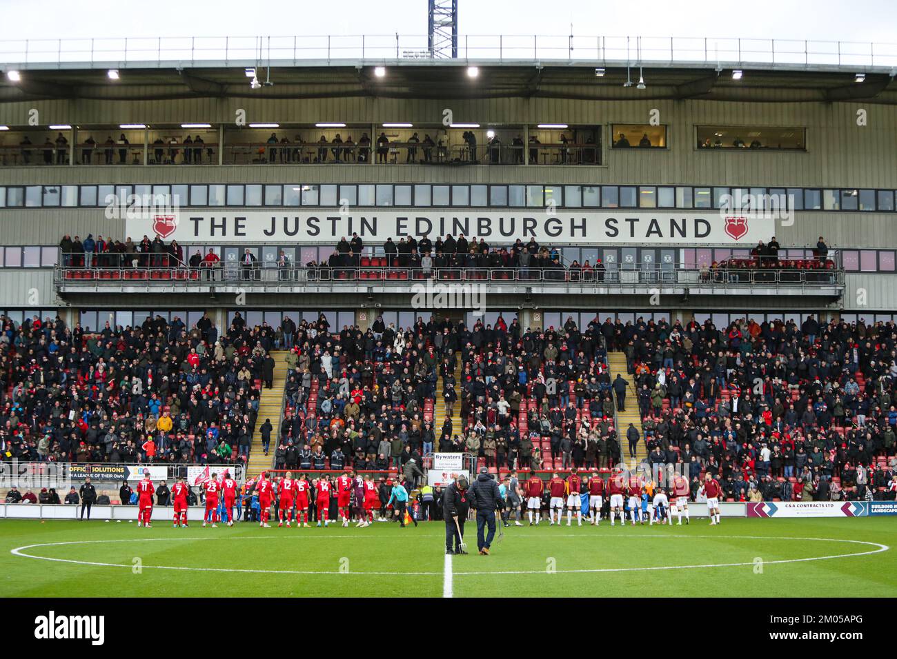 Justin edinburgh stand hi-res stock photography and images - Alamy