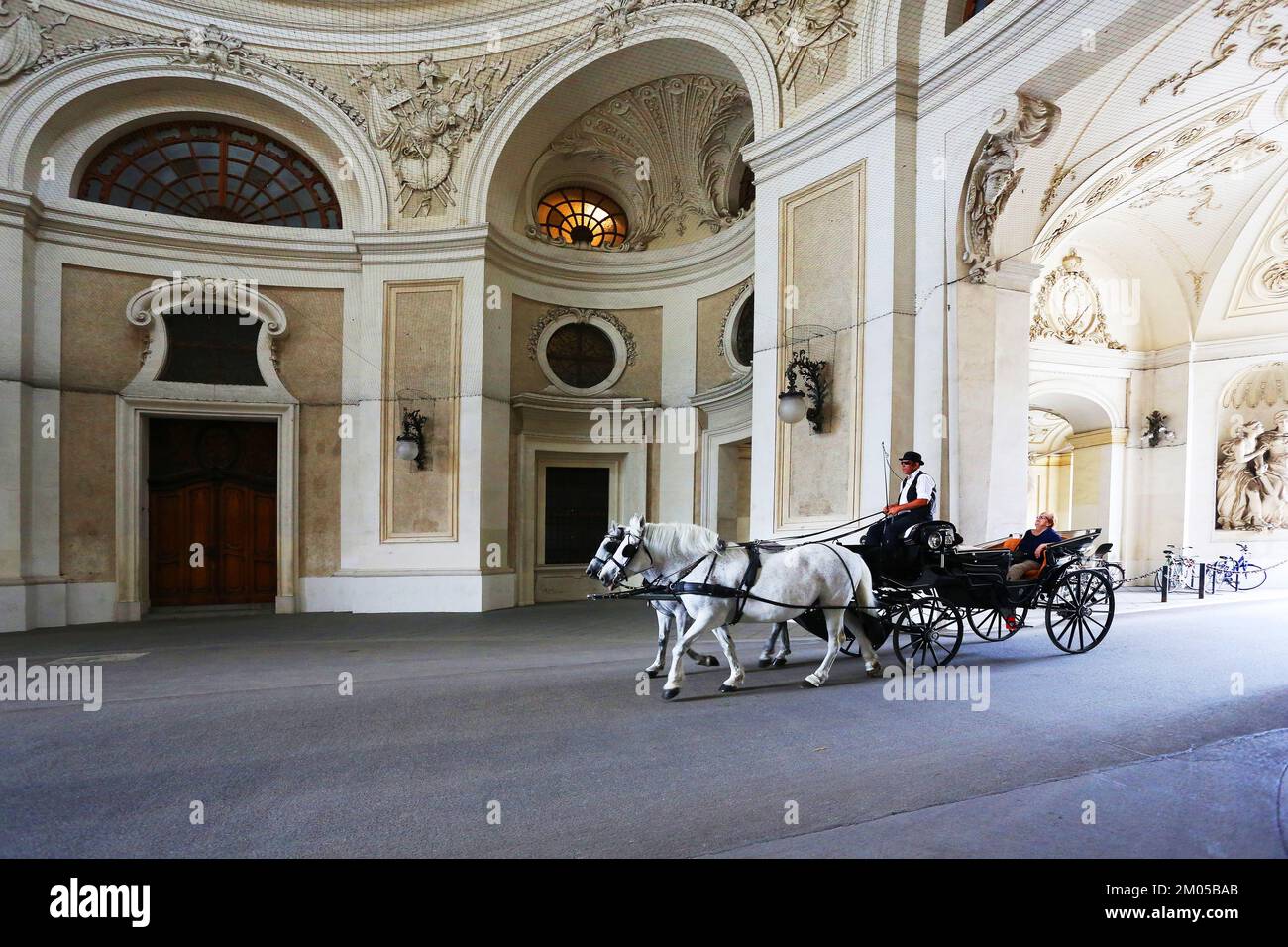 Wien Hofburg, Wien Fiaker, Kutsche, Fiaker, Wien, Pferdekutsche oder ...