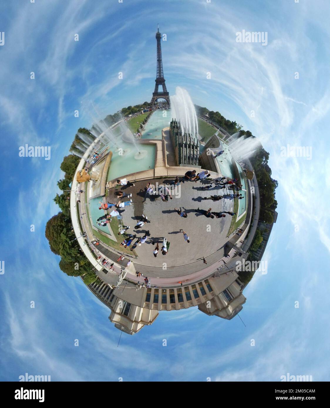 full circle-Panorama: Trocadero, Eiffelturm, Paris, Frankreich/ France ...