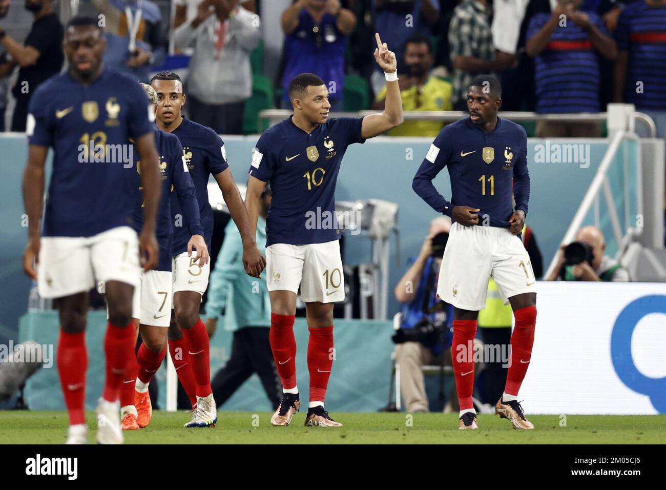 Doha, Qatar. 04th Dec, 2022. DOHA - (l-r) Jules Kounde of France ...