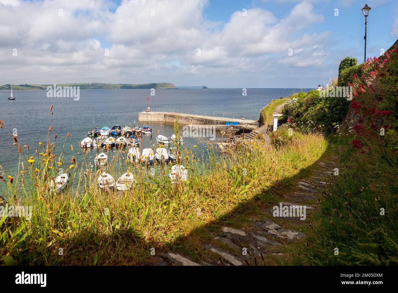 The tiny harbour at Portscatho, Gerrans Bay, Roseland Peninsula ...