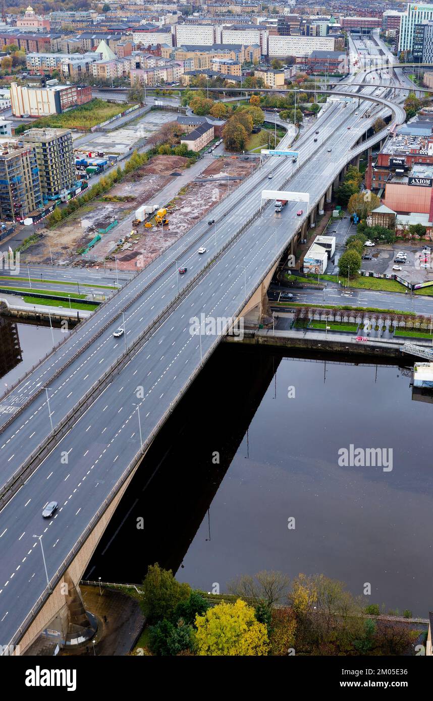 Aerial view of the Kingston Bridge over the River Clyde and M8, M74 ...