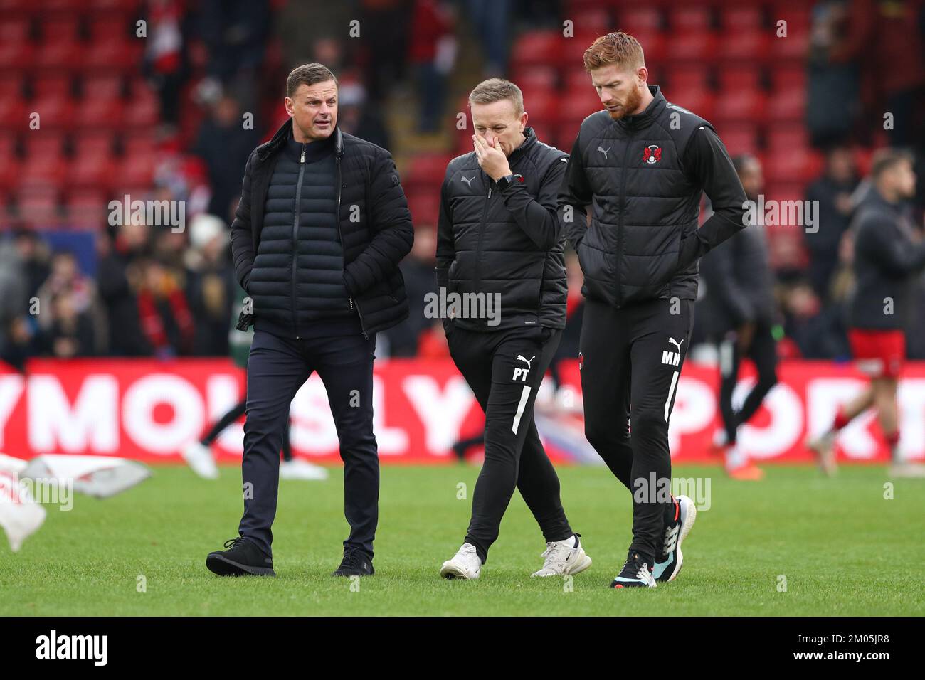 Leyton orient richie wellens hi-res stock photography and images - Alamy