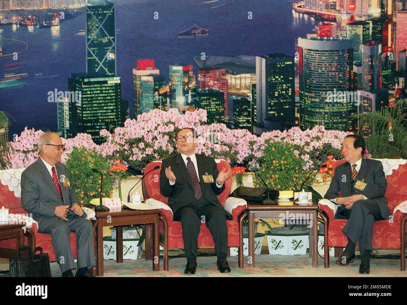 Jiang Zemin meets with HK NPC delegate Ng Hon-man (left) in the Hong ...