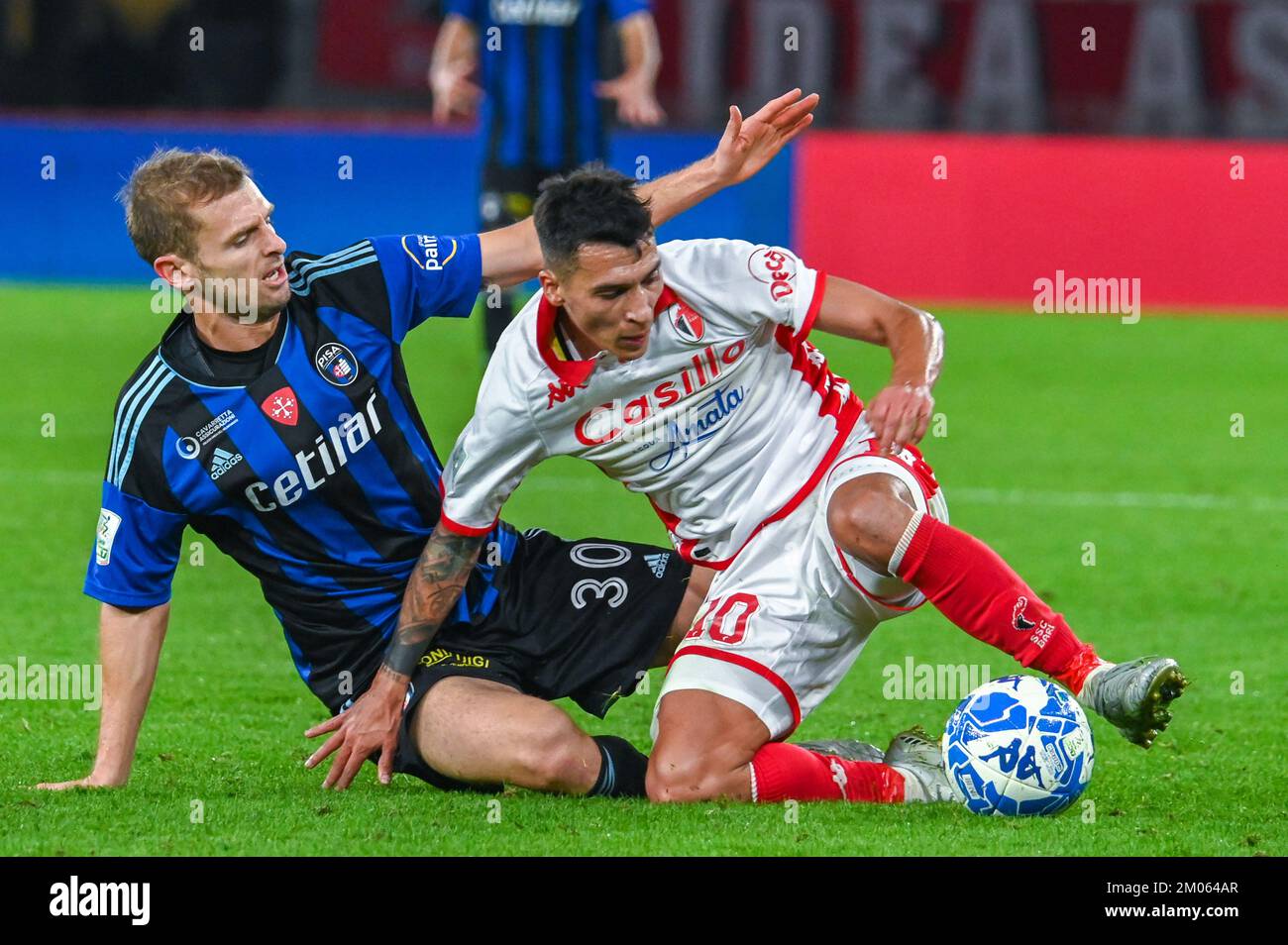 Pisa's Alessandro De Vitis and Bari's Montero Ruber Botta during SSC ...