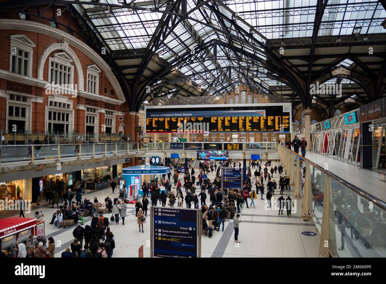 Liverpool Street Station, London, UK. Terminus concourse with ...