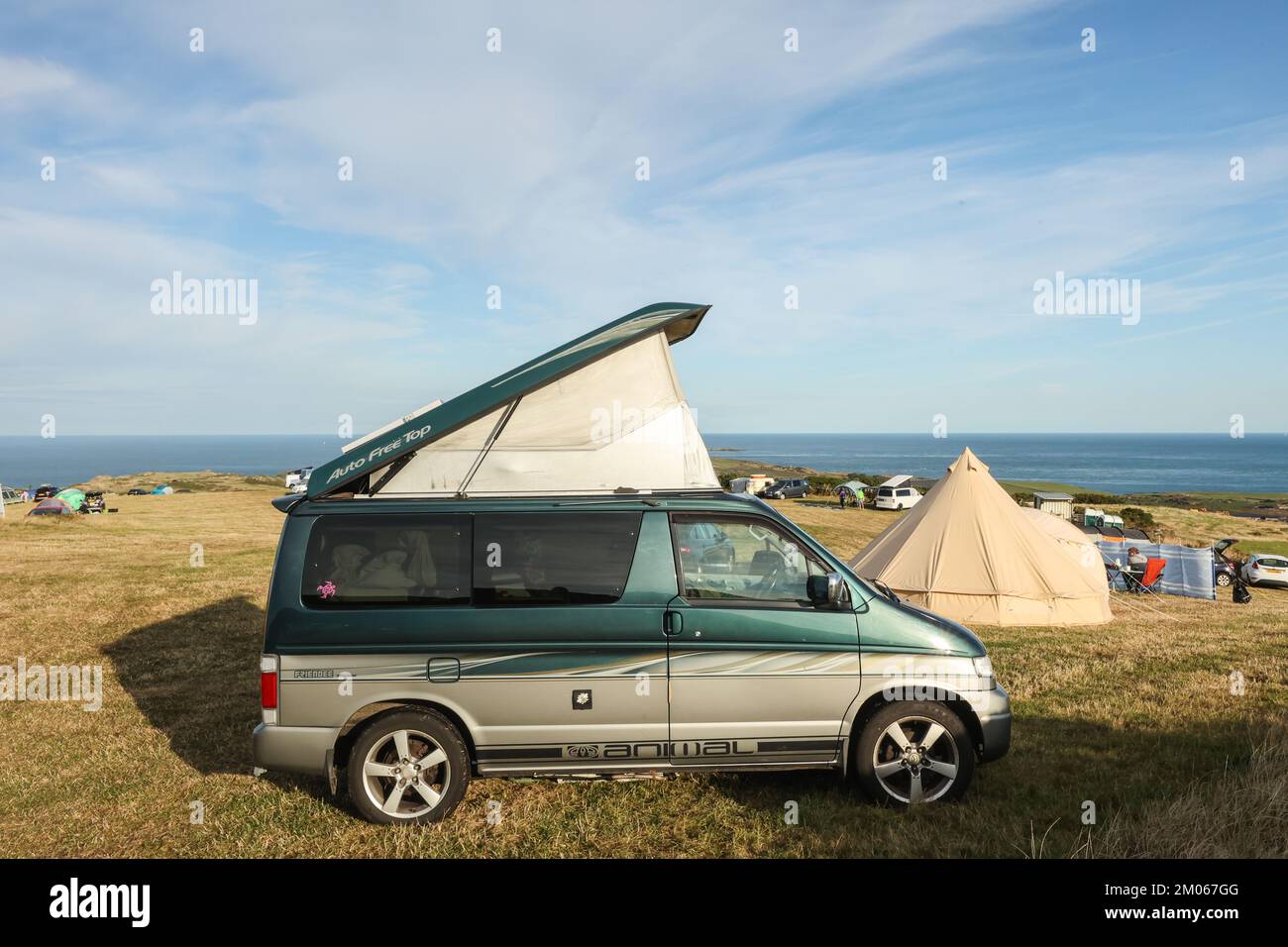 Mazda, Mazda Bongo,Mazda Bongo Friendee,campervan,van,vanlife,parked ...