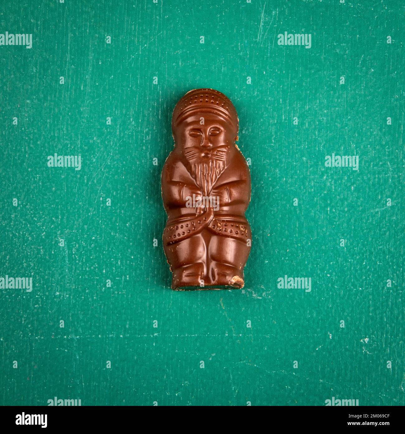 Father christmas on a chocolate hi-res stock photography and images - Alamy