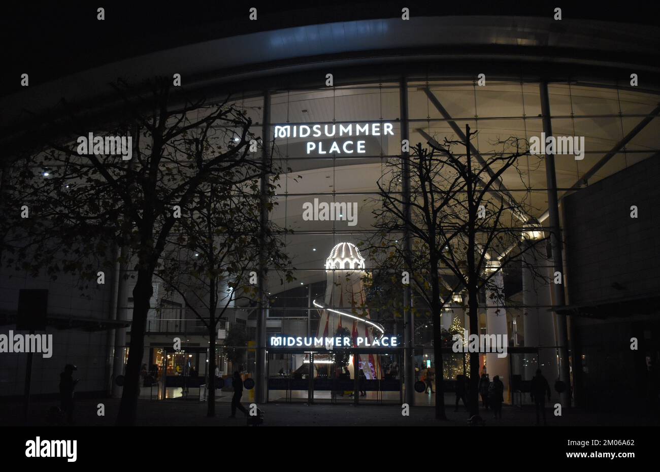 Helter Skelter lighthouse at Midsummer Place shopping centre in Milton ...