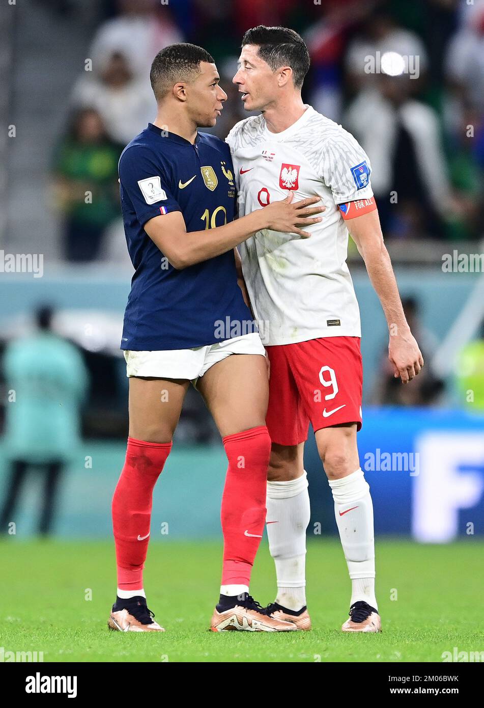 Doha, Katar. 04th Dec, 2022. v.l. Kylian Mbappe (Frankreich), Robert ...