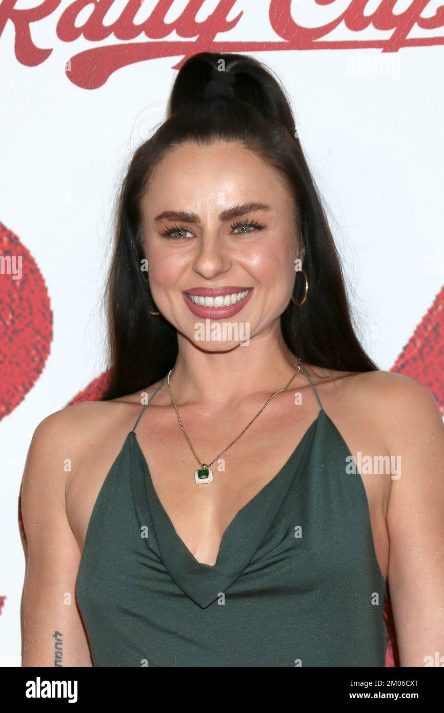 December 3, 2022, Los Angeles, CA, USA: LOS ANGELES - DEC 3: Victoria ...