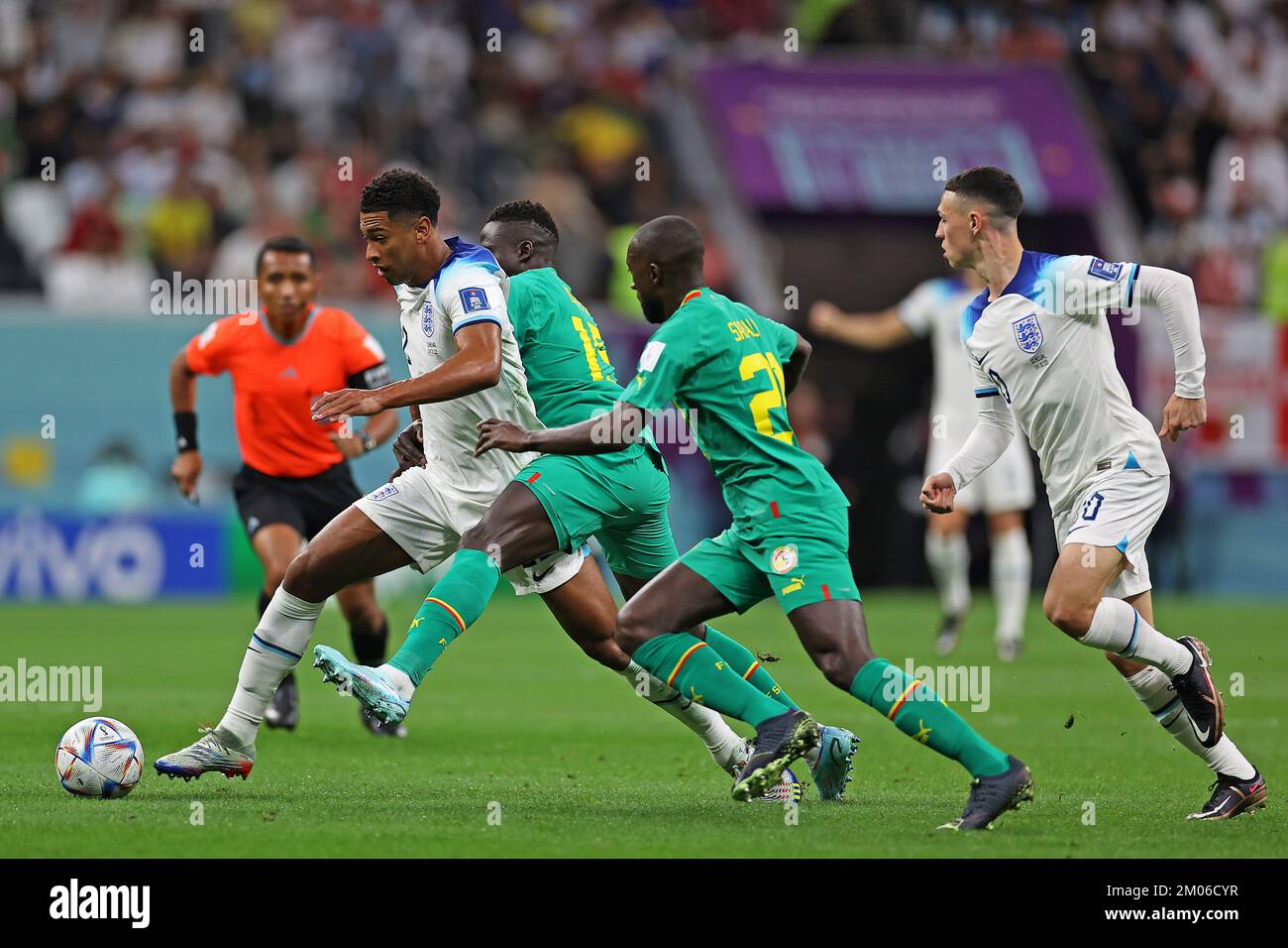 Jude bellingham england 2022 hi-res stock photography and images - Alamy