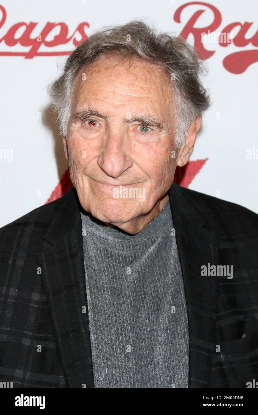 December 3, 2022, Los Angeles, CA, USA: LOS ANGELES - DEC 3: Judd ...