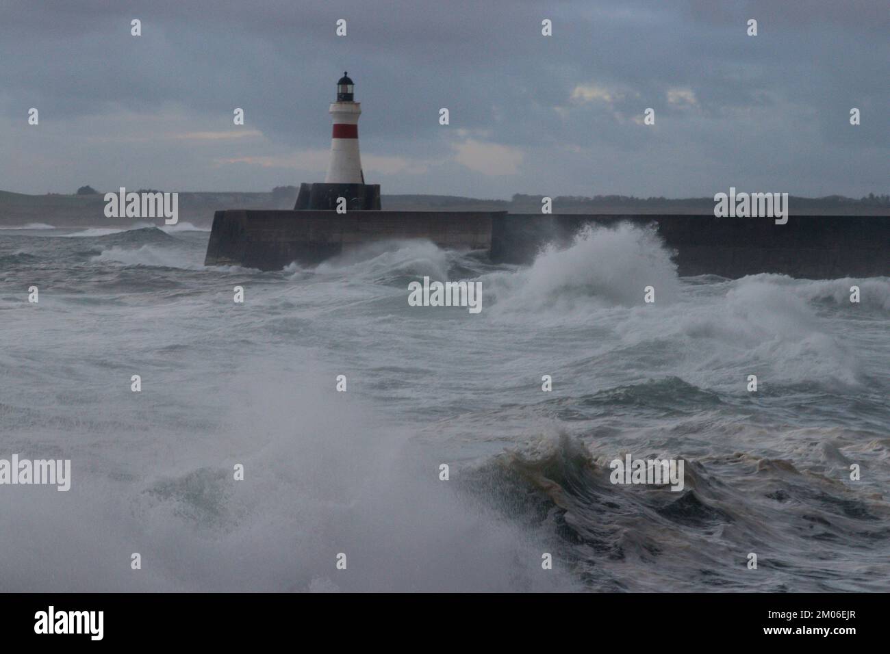 Stormy sea at the Golden Horn, Fraserburgh Stock Photo - Alamy
