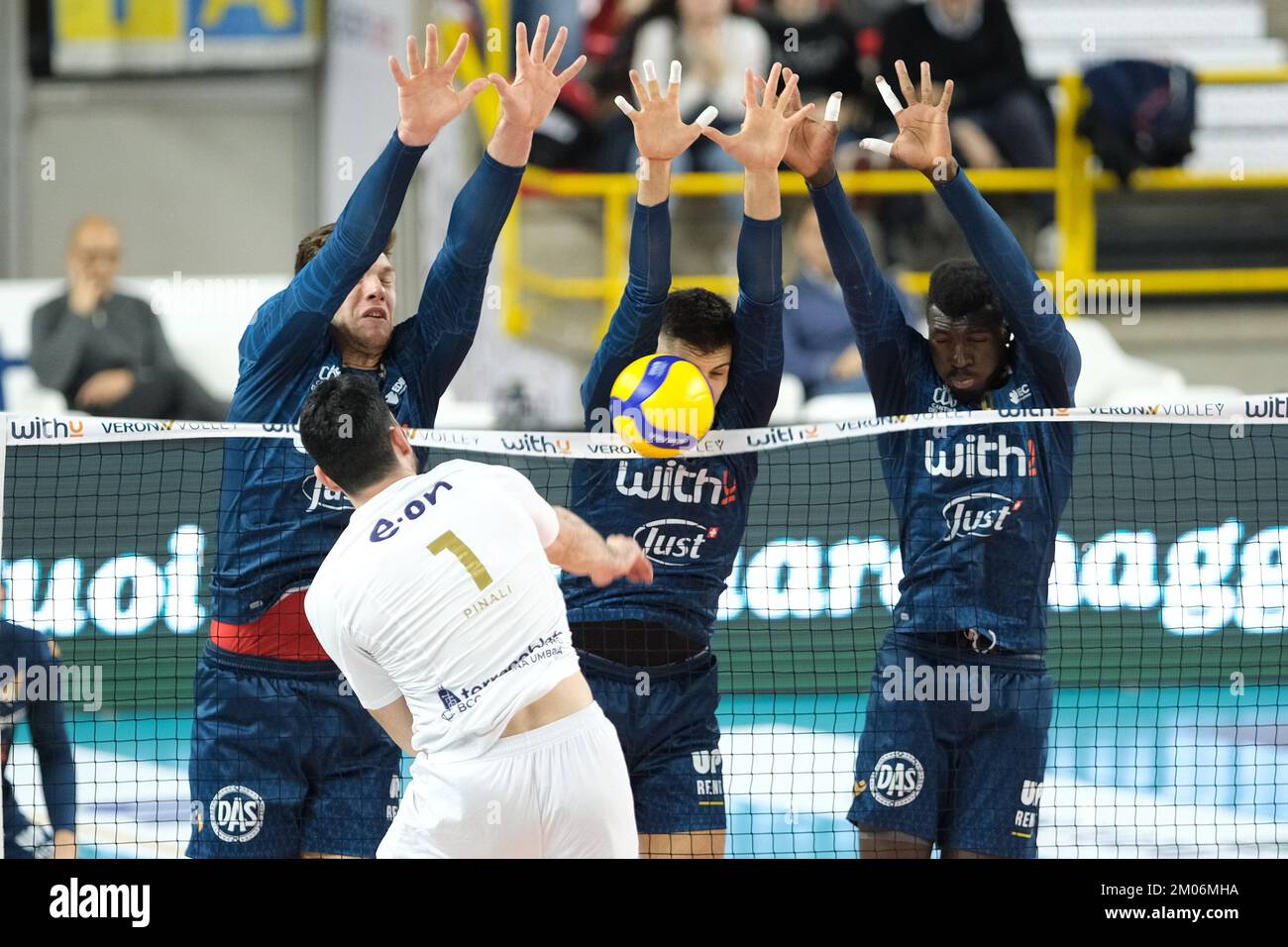 Pala AGSM-AIM, Verona, Italy, December 04, 2022, Block WithU Verona ...