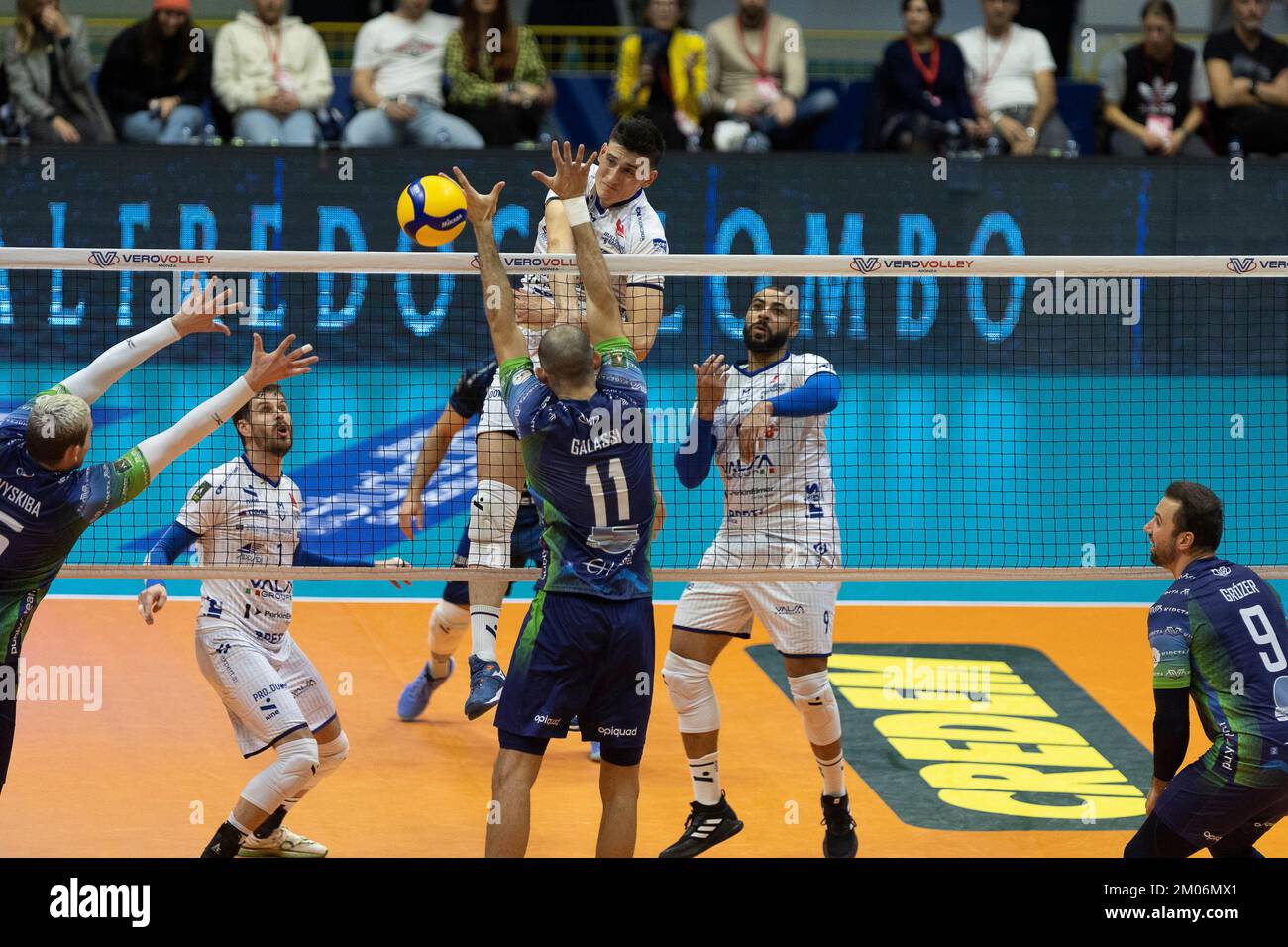 Spike of Giovanni Sanguinetti (Modena Volley) during Vero Volley Monza ...