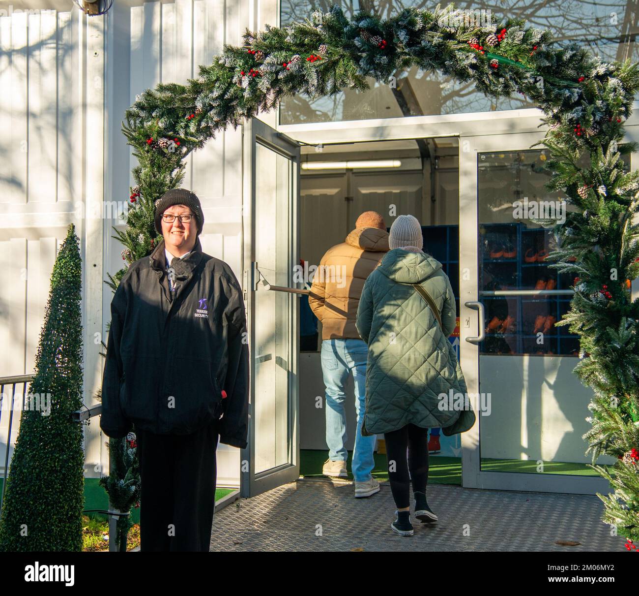 Limerick Christmas , ice rink in the city center and a colorful fair ...