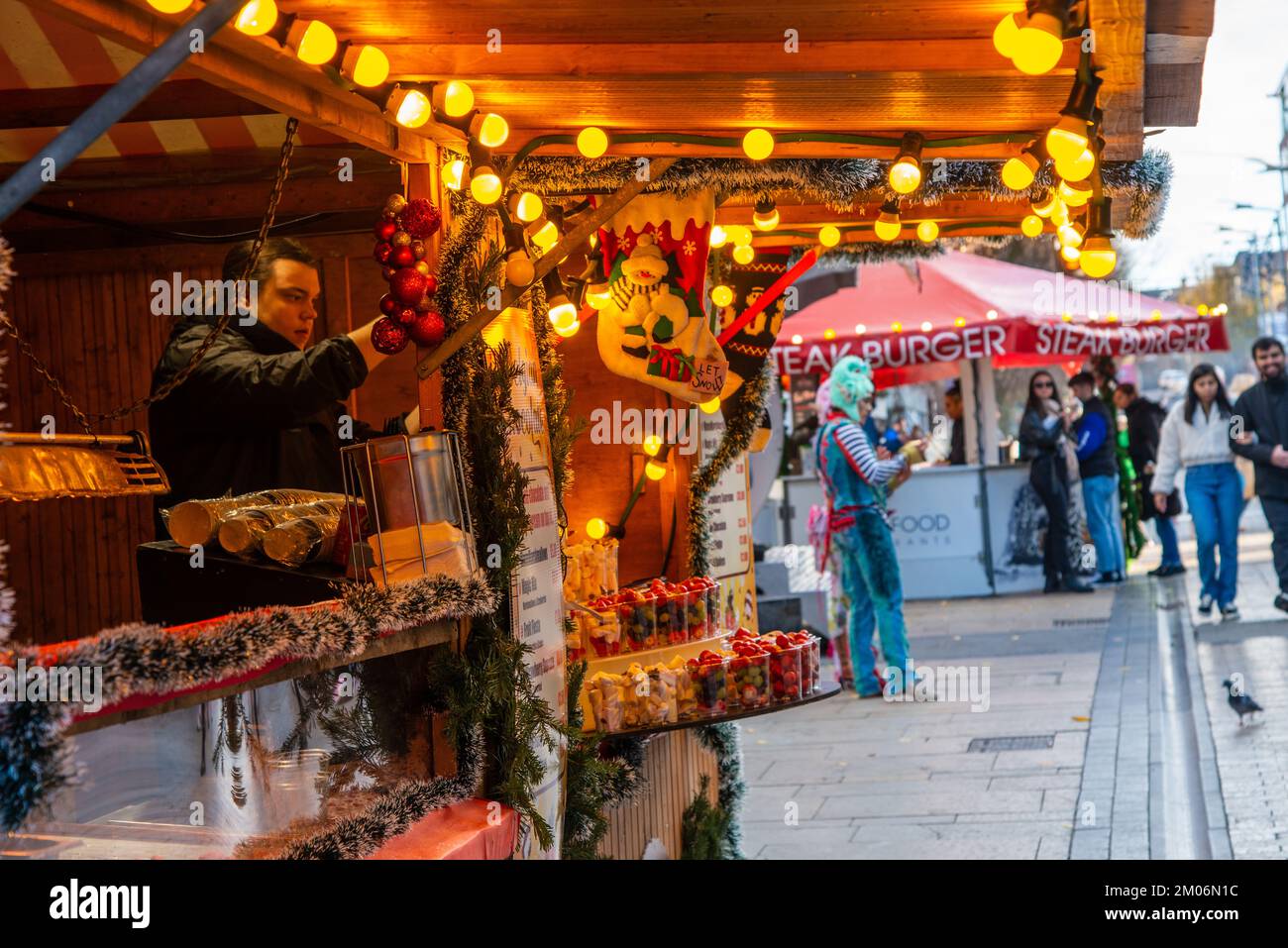 Limerick Christmas , ice rink in the city center and a colorful fair ...