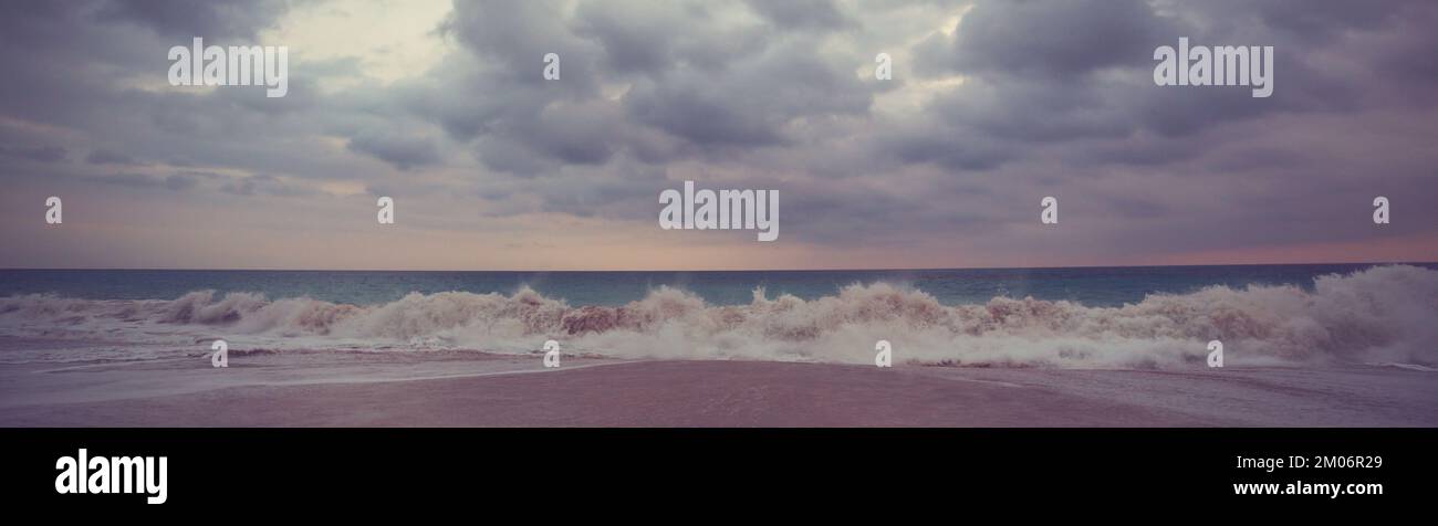 storm on an ocean beach Stock Photo - Alamy