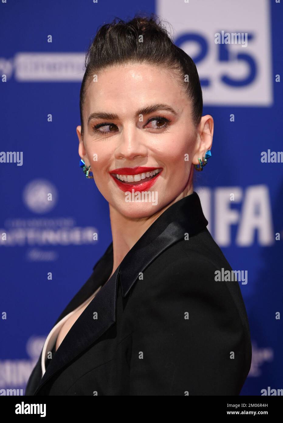 London, UK. 04th Dec, 2022. December 5th, 2022, London, UK. Hayley ...