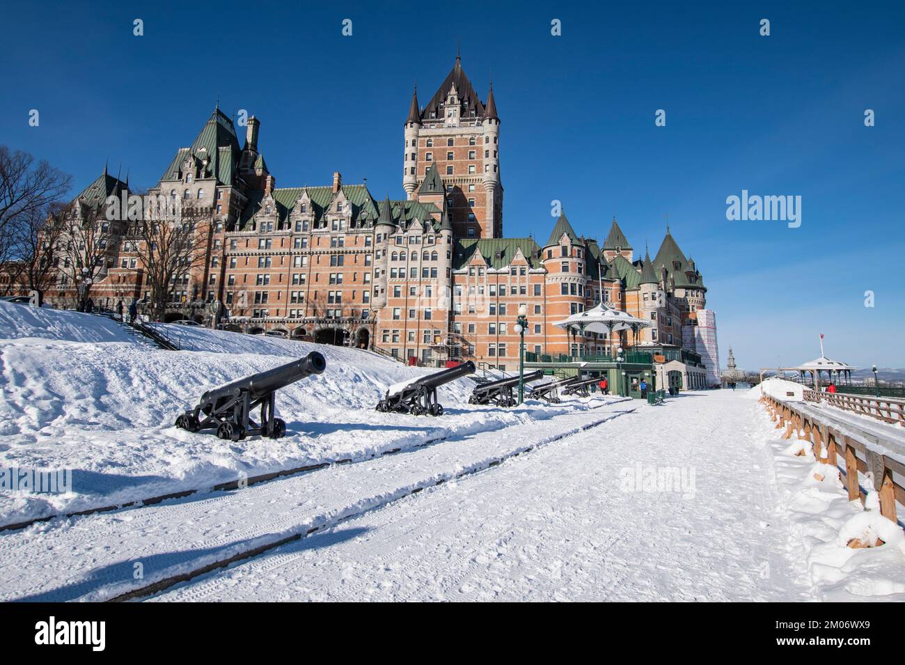 Firearms cannon balls hi-res stock photography and images - Alamy