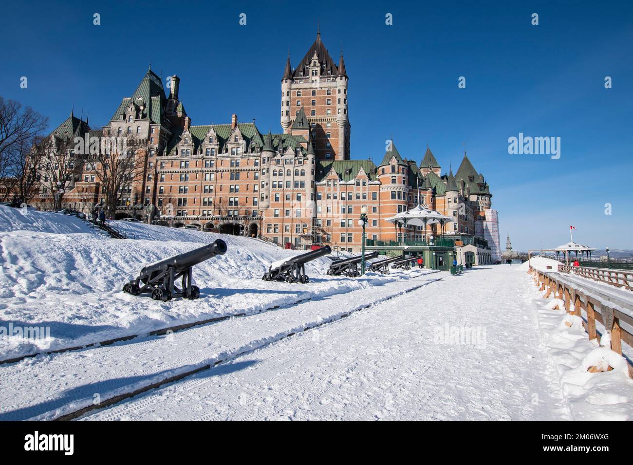 Dufferin terrace promenade hi-res stock photography and images - Alamy