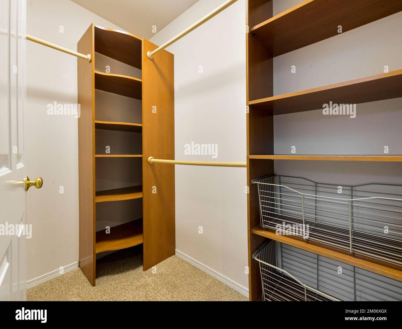 Modern residential empty bedroom closet interior Stock Photo - Alamy
