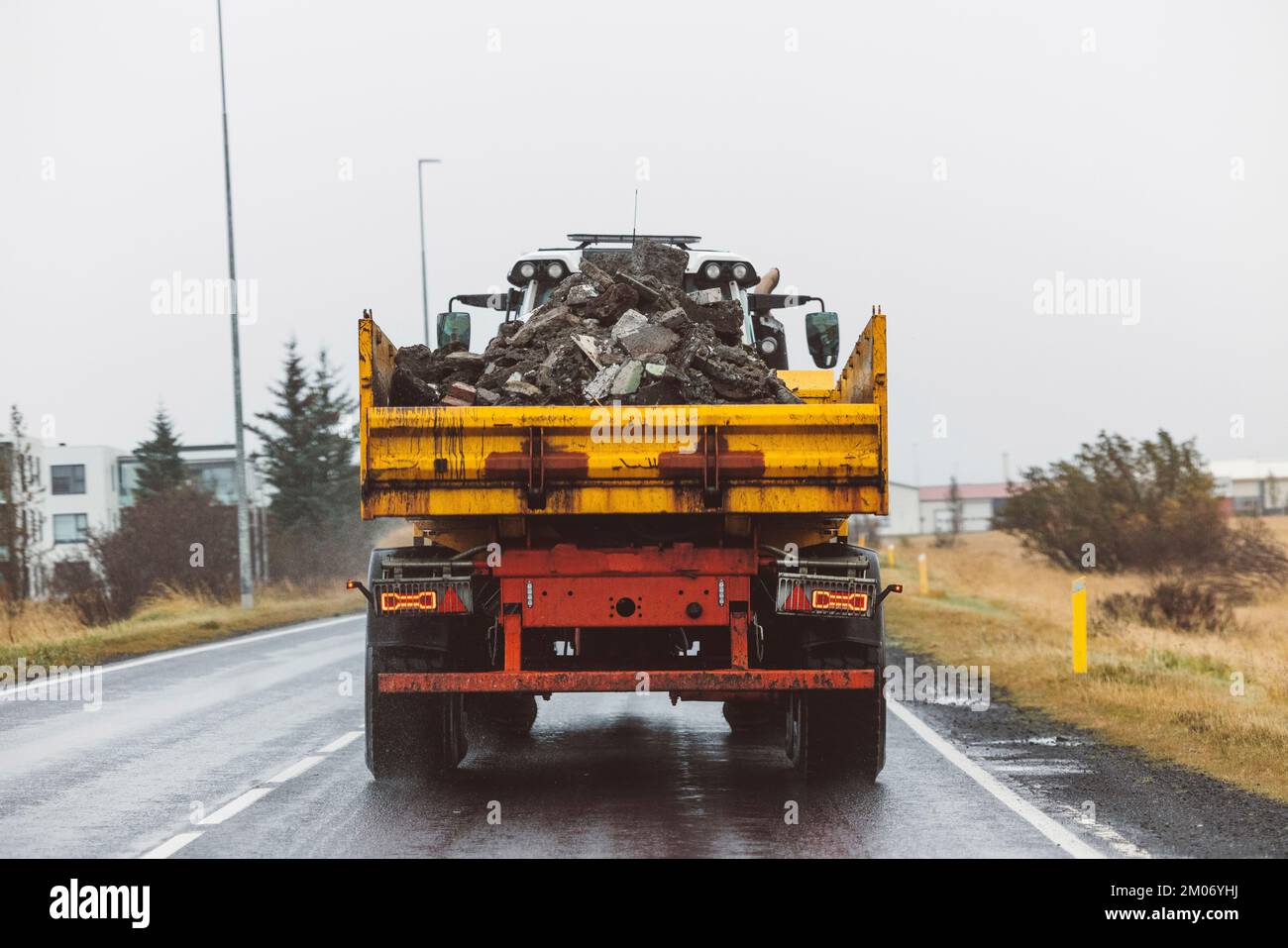 Fully loaded truck hi-res stock photography and images - Alamy