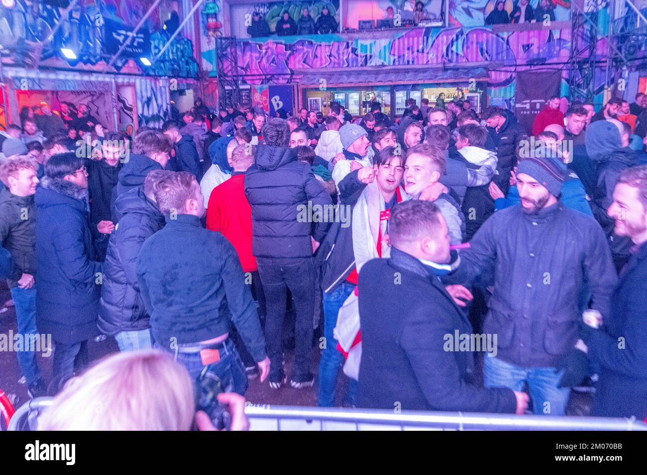 Soccar fan hi-res stock photography and images - Alamy