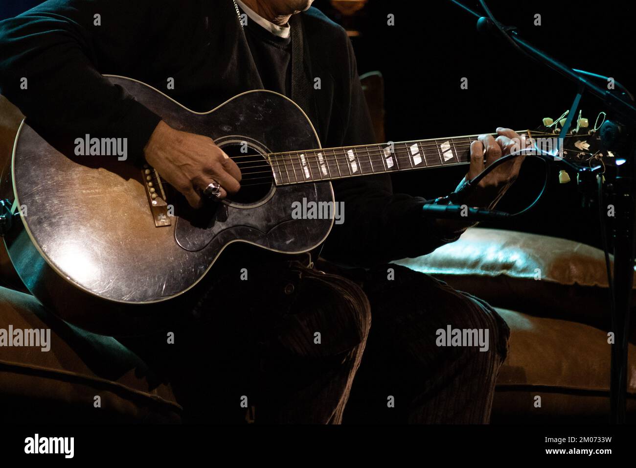 Teatro Colosseo di Torino, Turin , Italy, December 04, 2022, Alex ...