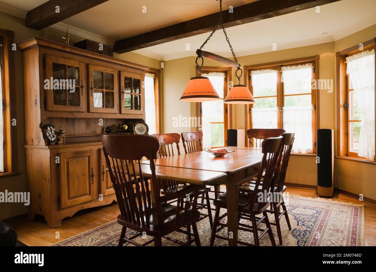 High ceiling buffet hi-res stock photography and images - Alamy