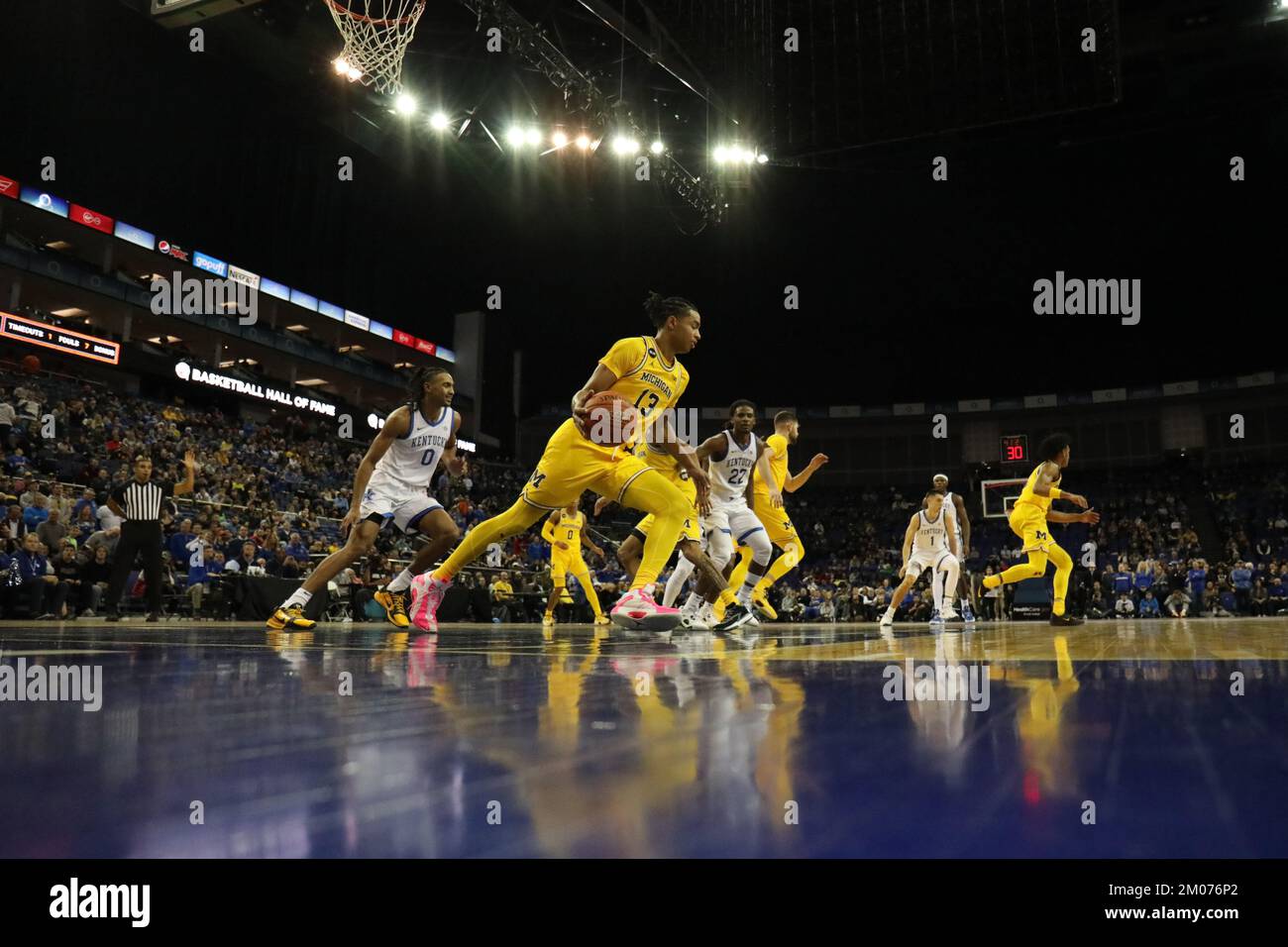 London, UK. 04th Dec, 2022. Jett Howard of University of Michigan on ...